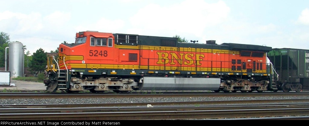 BNSF 5248